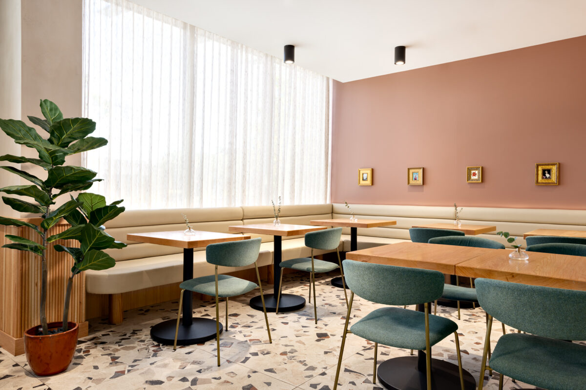Ruex Café and Bar | House of Bohn